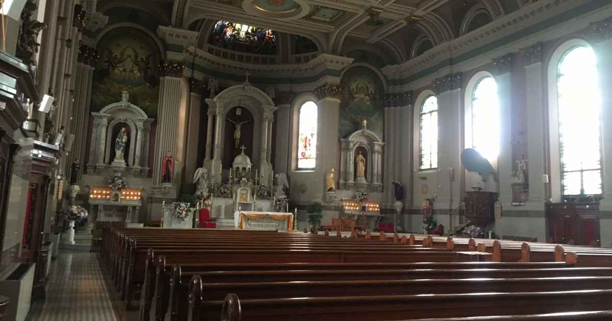 6 Ways to Personally Have More Reverence in Church and at Mass